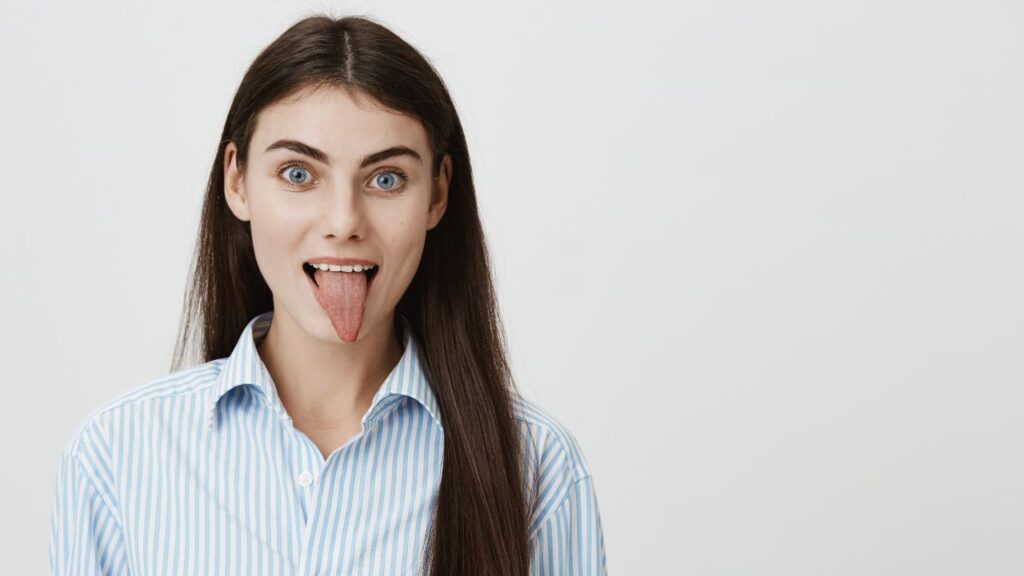 Como limpar a língua: guia completo para boa higiene bucal