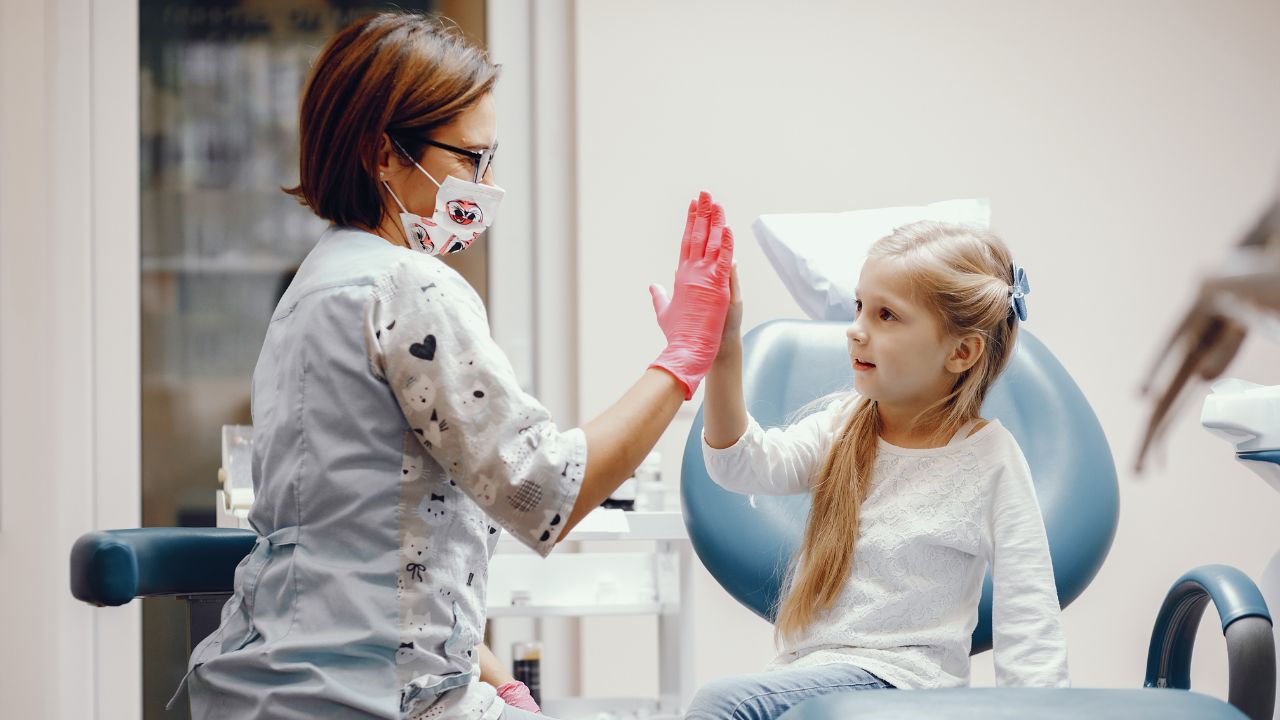 Rizólise dentária: entenda a troca dos dentes de leite!